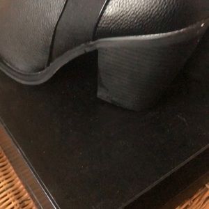 Krush | Shoes | Nwot Krush Black Just Above Ankle | Poshmark